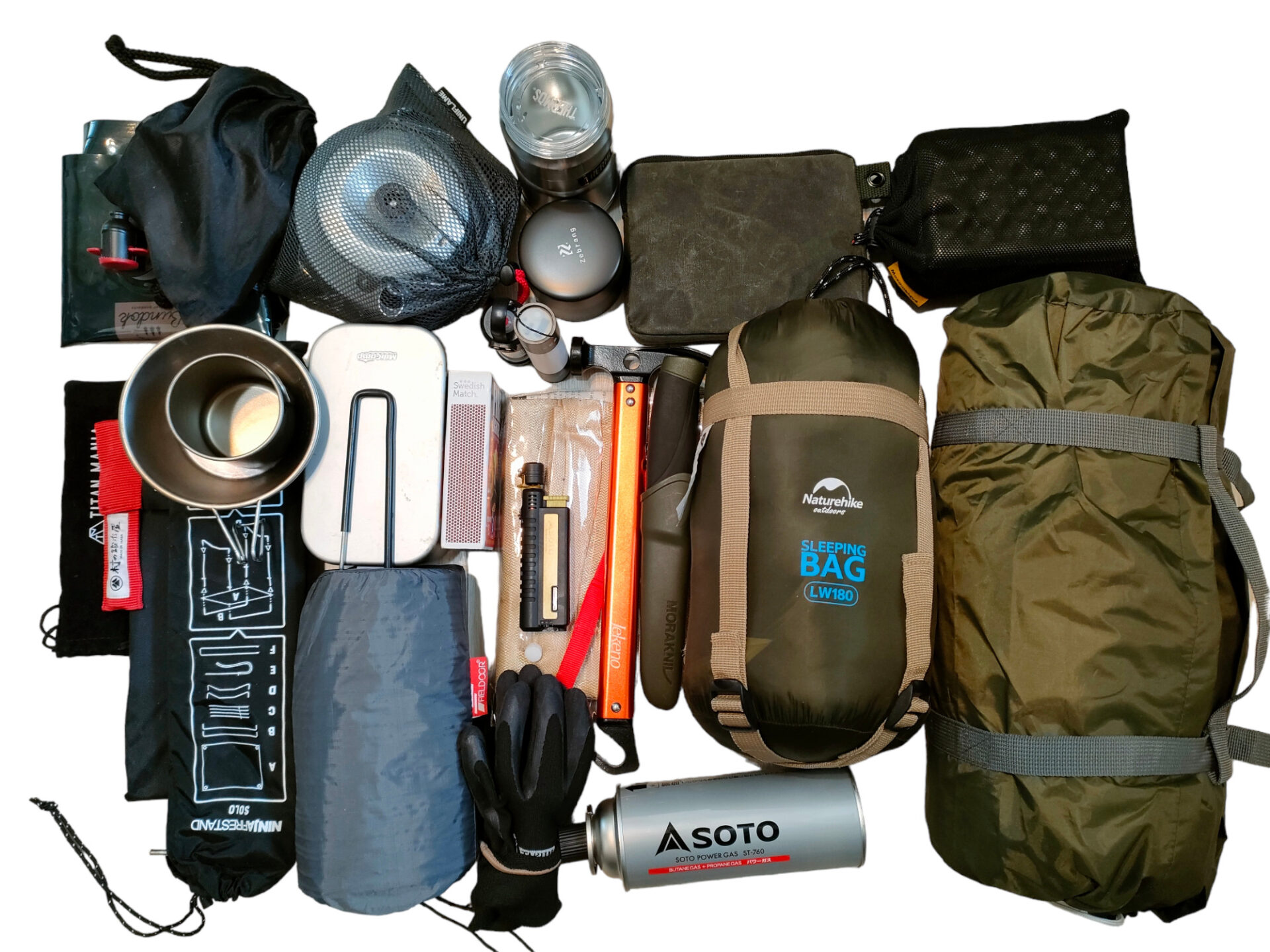 ソロキャンプのバックパックメイン容量は30Lで十分！実際の見た目とパッキングも紹介｜バイクキャンプツーリングブログ | とことこばいく。