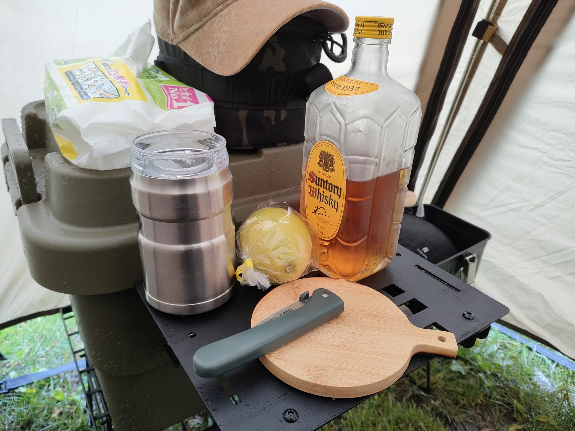 ソロキャンプにゴードンミラートランクカーゴ30l最強説！？無骨に使いやすくカスタムも | とことこばいく。